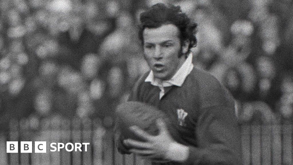 JJ Williams: Legendary Wales and British and Irish Lions wing dies ...