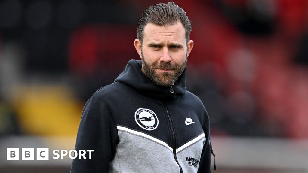 Mikey Harris: Brighton boss on his journey into the WSL - BBC Sport