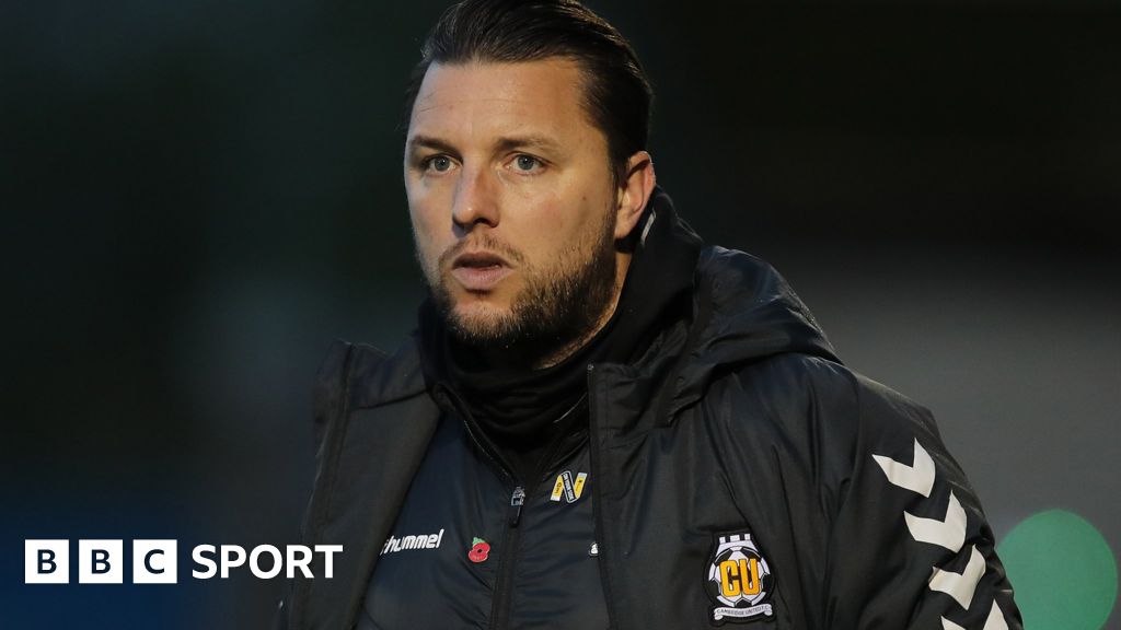 Mark Bonner: Cambridge United boss hails 'brilliant' Ipswich - BBC Sport