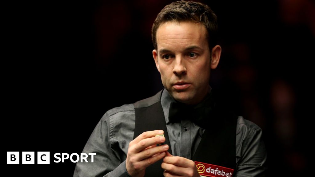 Ali Carter: Son Max 'drive' to recover from cancer - BBC Sport