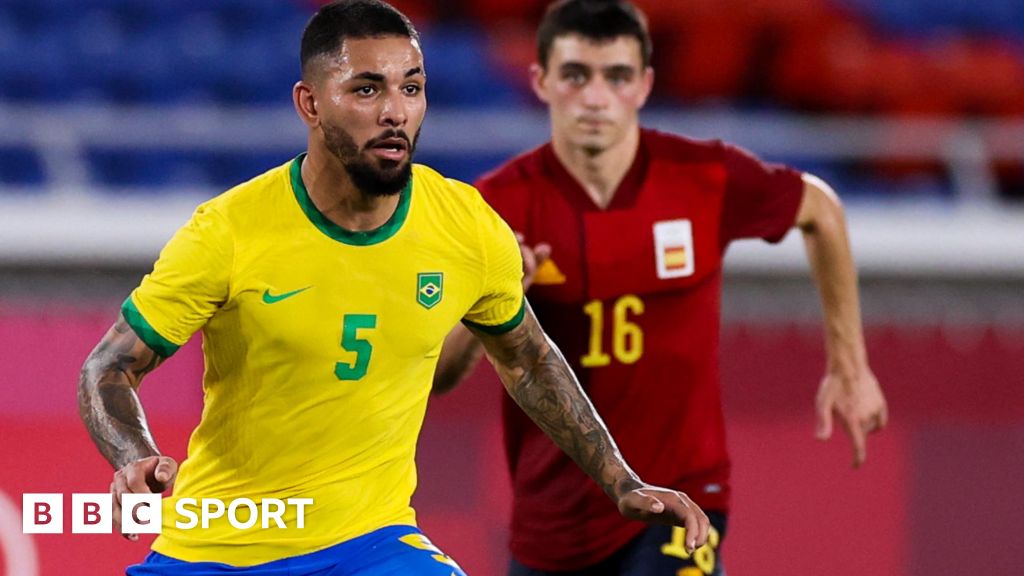 Luiz added to Brazil squad - BBC Sport