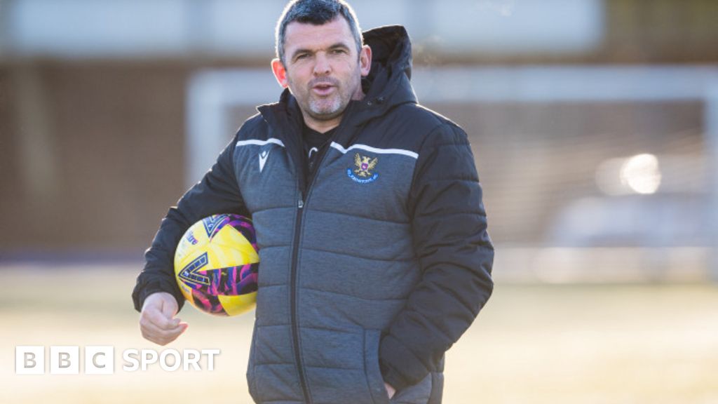'I always look over my shoulder' - Callum Davidson - BBC Sport