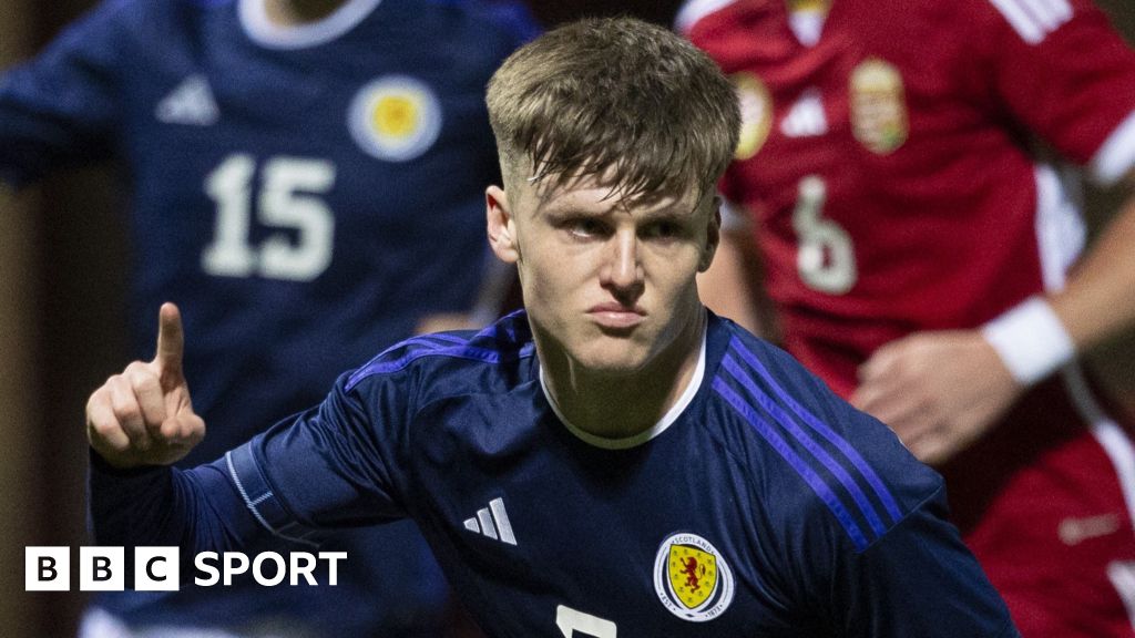 Doak provides 'something different' for Scotland, says Clarke - BBC Sport