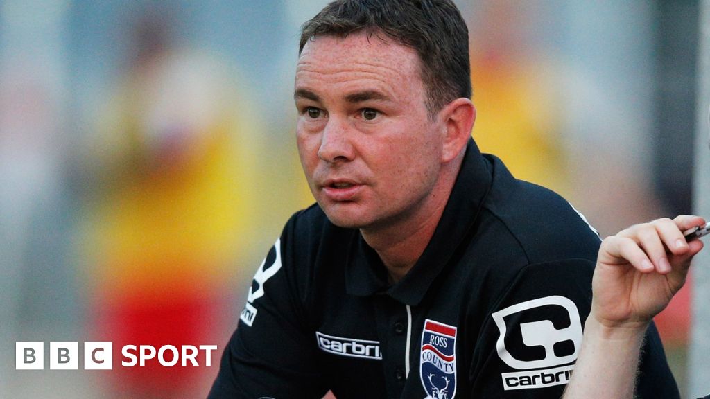 Plymouth Argyle: Derek Adams 'delighted' with current form - BBC Sport