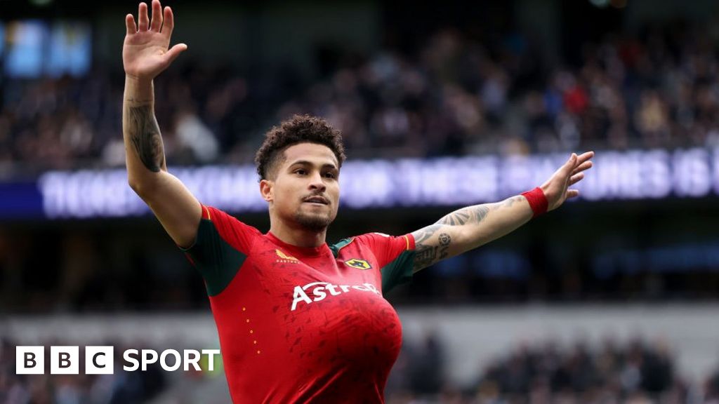 Tottenham 1-2 Wolves: Joao Gomes scores twice as Spurs slip out of top ...