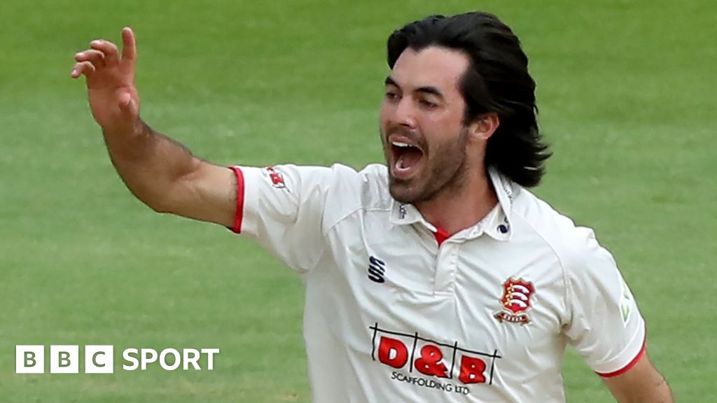 Shane Snater: Essex and Netherlands pace bowler signs new two-year deal ...