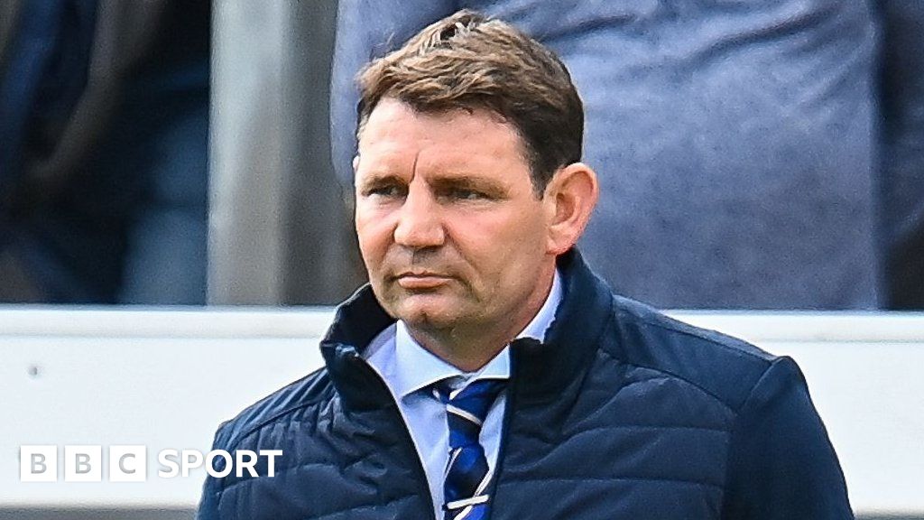 Chris Beech: AFC Fylde name ex-Carlisle United boss as head coach - BBC ...