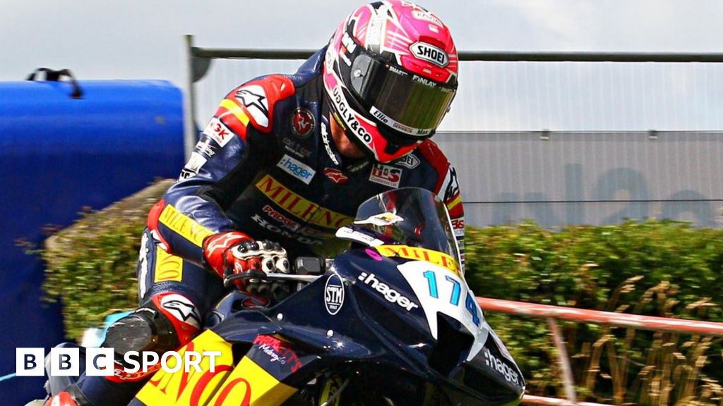 Armoy road races: Todd sets unofficial lap record in qualifying - BBC Sport
