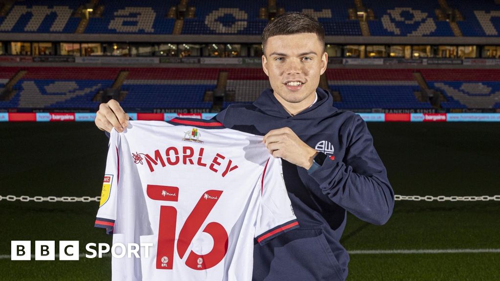 Aaron Morley: Bolton Wanderers sign Rochdale midfielder on three-and-a-half year deal - BBC Sport