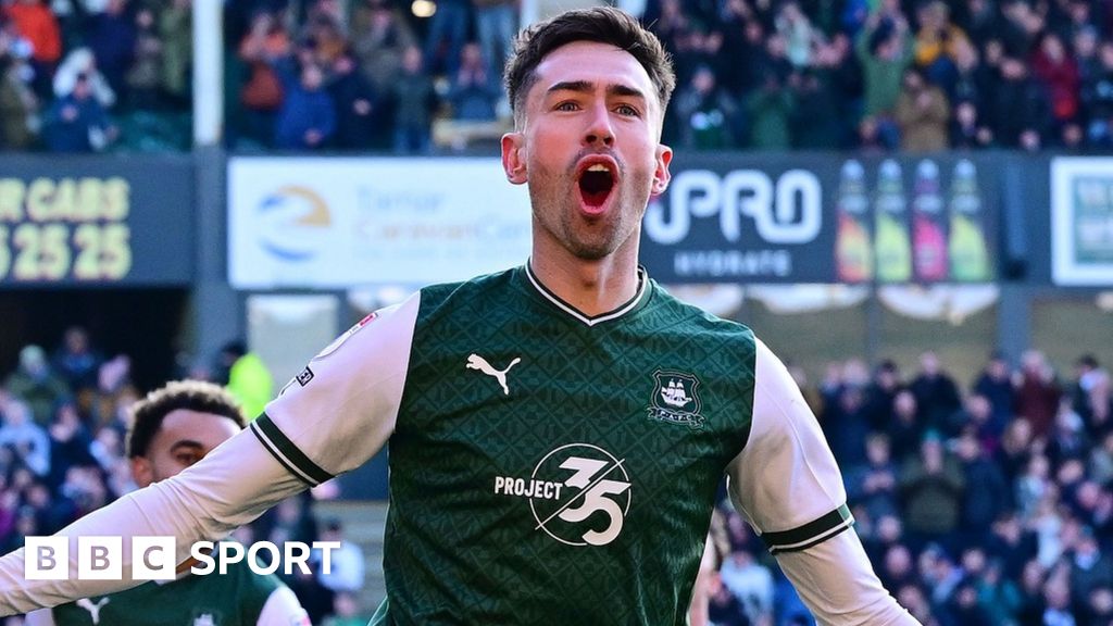 Plymouth Argyle 4-2 Cheltenham Town - BBC Sport