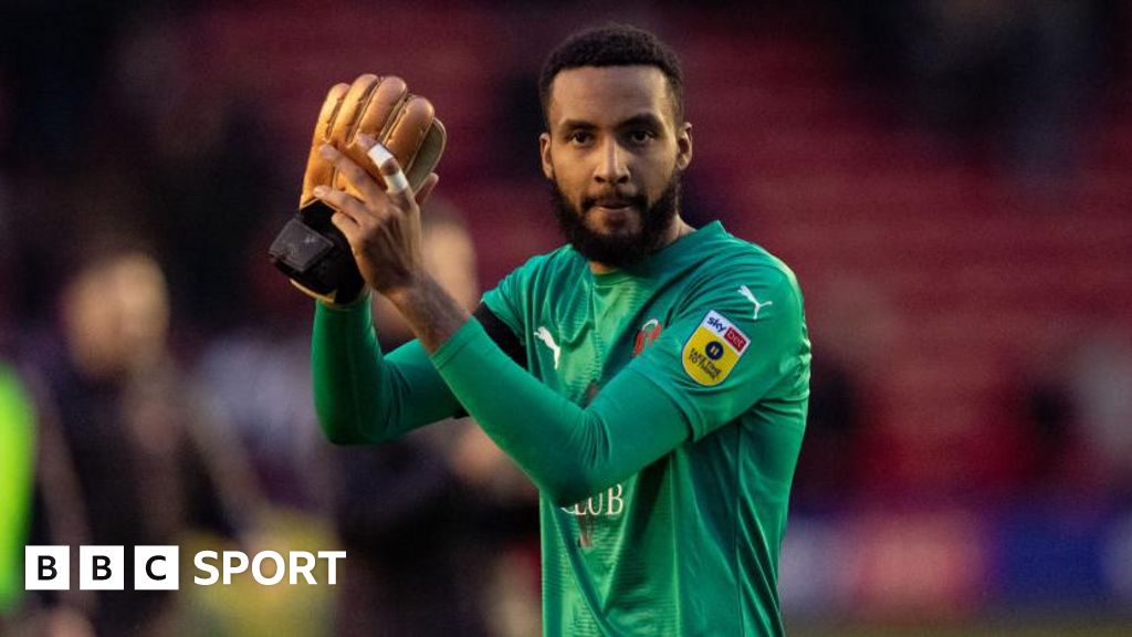 Lawrence Vigouroux: Burnley sign goalkeeper from Leyton Orient - BBC Sport