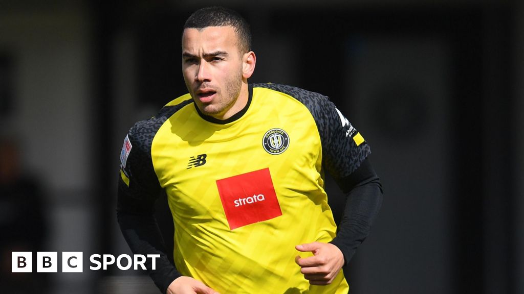 Rod McDonald: Notts County sign defender from Harrogate Town - BBC Sport