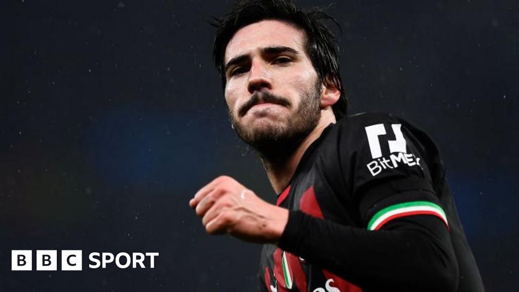 Newcastle United: Tonali - 'People compared him with Pirlo' - BBC Sport