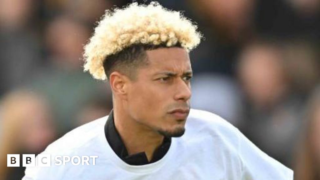 Lyle Taylor: Colchester signing happy to 'marry up' with Cowleys - BBC ...