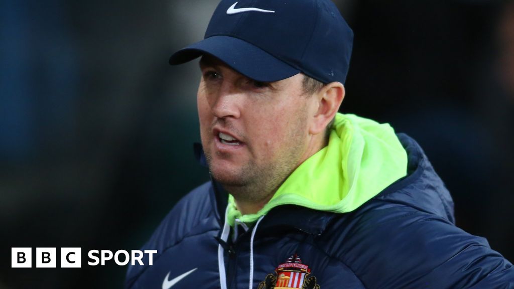 Mike Dodds: Sunderland interim boss 'in no rush' for main job - BBC Sport