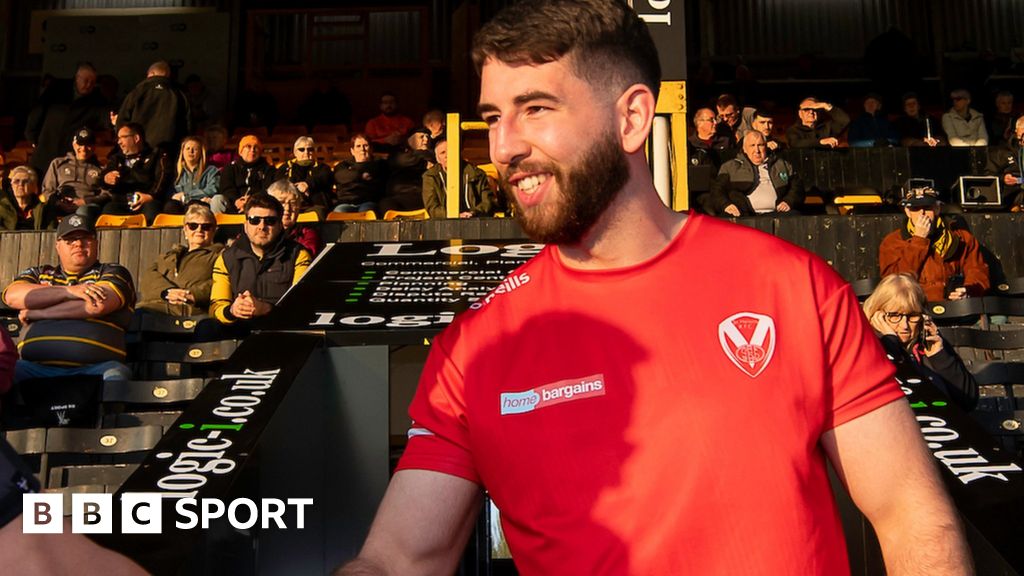 Sam Royle: St Helens back-rower signs one-year extension - BBC Sport