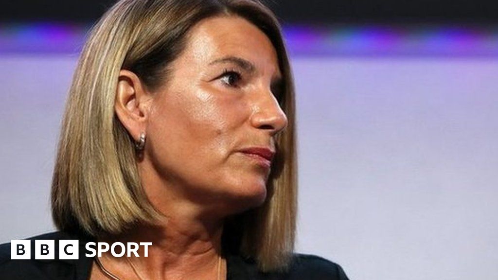 UK Athletics chief Joanna Coates and performance director Sara ...