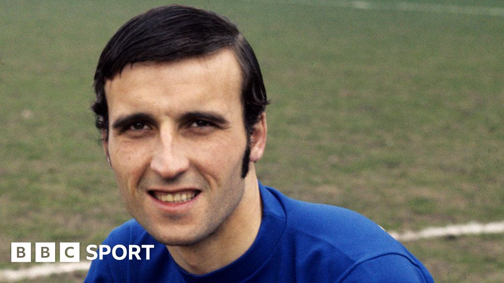Ronnie MacKinnon: Former Rangers and Scotland centre-half dies at 83 ...