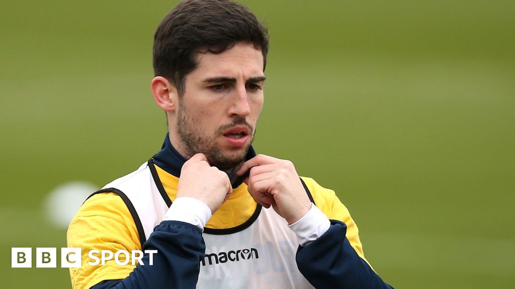 Tom Pett & Mal Benning: Port Vale add Stevenage midfielder and ...