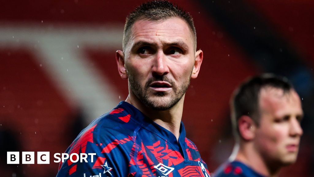 Rich Lane: Bristol sign full-back on two-year permanent deal after loan ...