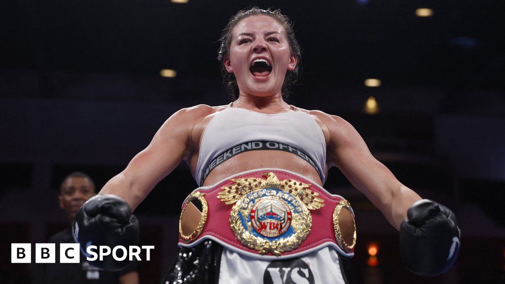 Sandy Ryan wins WBO welterweight world title with victory over Marie Pier Houle - BBC Sport