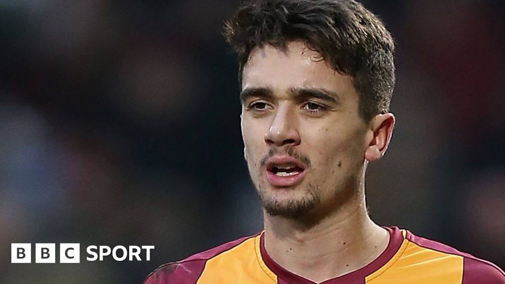 Alex Gilliead: Shrewsbury Town sign winger after Newcastle departure ...