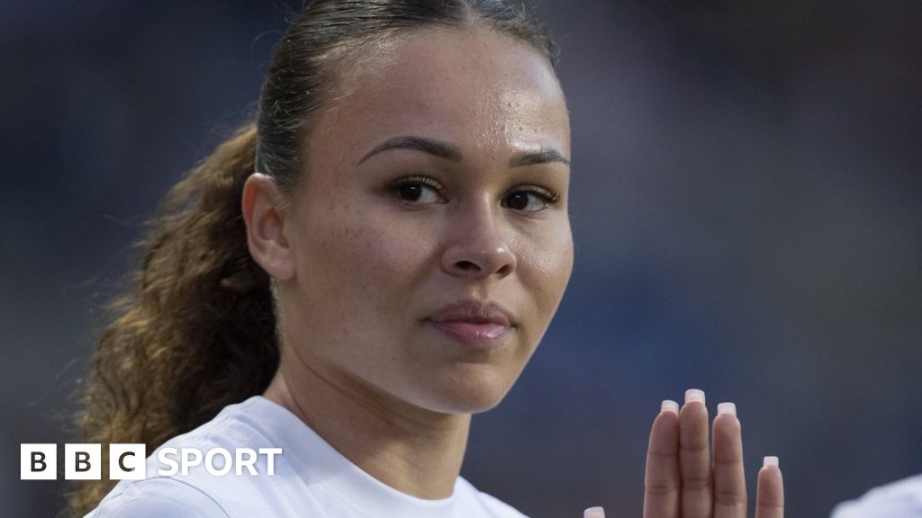 Ebony Salmon: Aston Villa re-sign England striker from Houston Dash ...