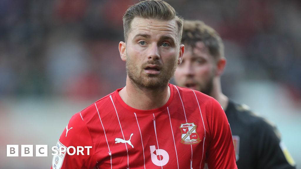 Jordan Lyden: Leyton Orient sign former Swindon Town midfielder - BBC Sport