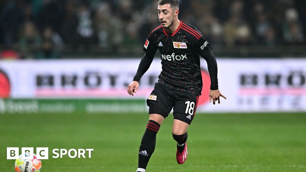 Juranovic makes debut impact in Bundesliga - BBC Sport