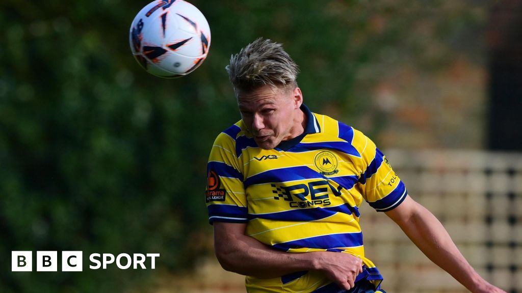 Torquay United third after 1-0 Hampton and Richmond victory - BBC Sport