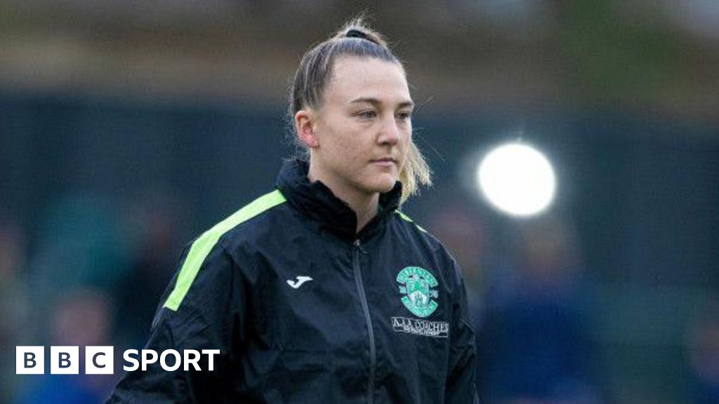 Post-split games 'massive' for Hibs - Powell - BBC Sport
