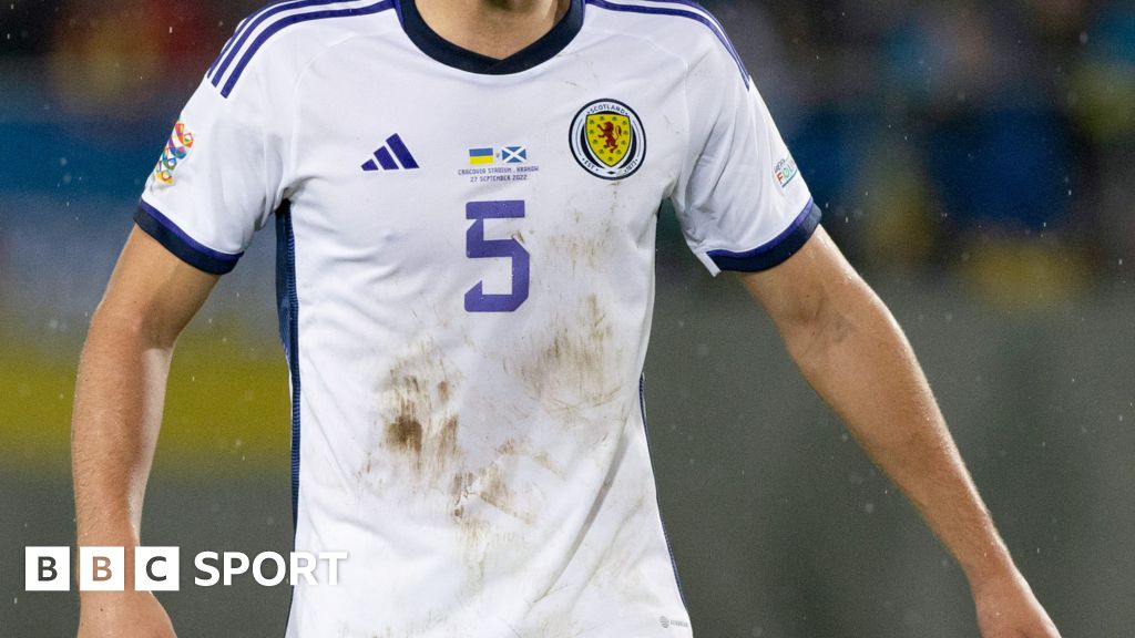 Porteous makes Scotland squad for Turkey friendly - BBC Sport