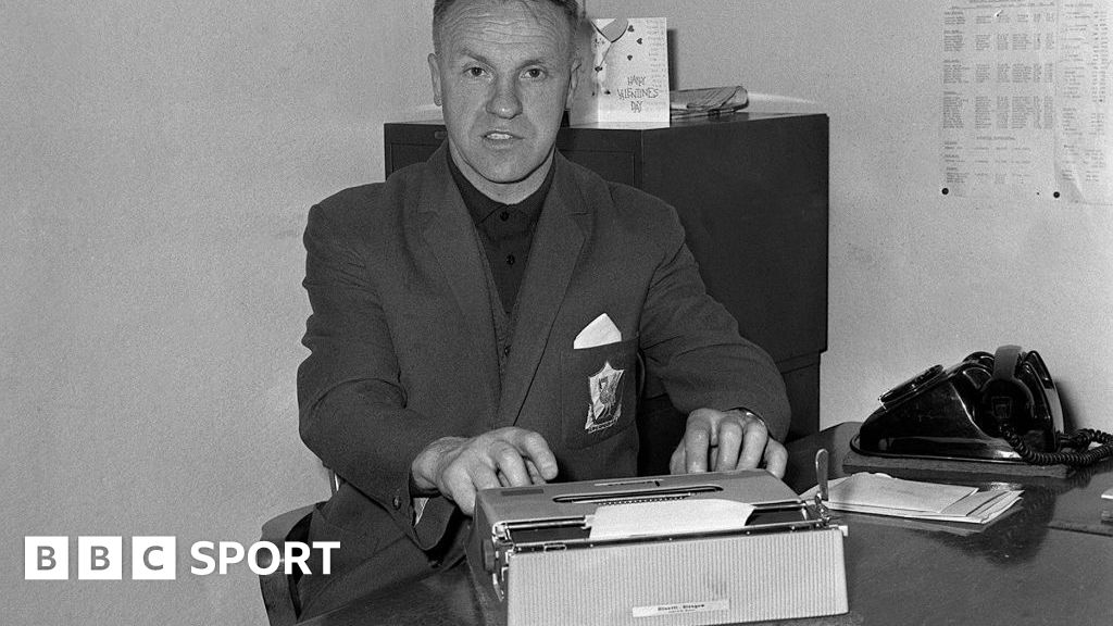 Liverpool: Bill Shankly's first day - BBC Sport