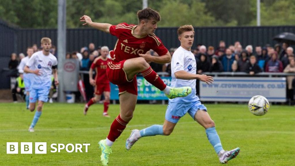 Aberdeen's Bavidge loan extended at Kelty Hearts - BBC Sport