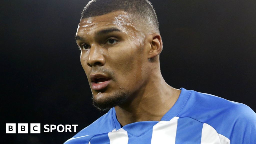 Collin Quaner: Huddersfield forward joins Ipswich Town on loan - BBC Sport