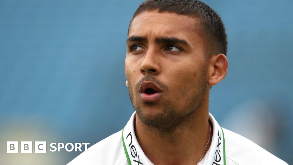 Leicestershire: Ben Mike agrees two-year contract extension at Grace ...