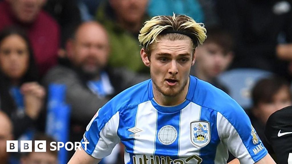 Jack Rudoni: Coventry City sign Huddersfield Town midfielder - BBC Sport