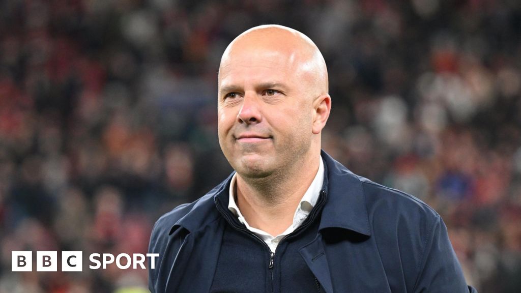 Liverpool vs Fulham: Arne Slot impressed by Chelsea quality - BBC Sport