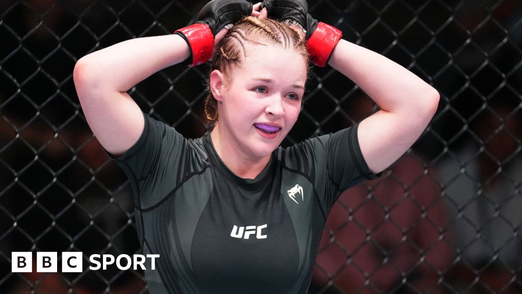 UFC Fight Night 239: Jacqueline Amorim beats Cory McKenna by first ...