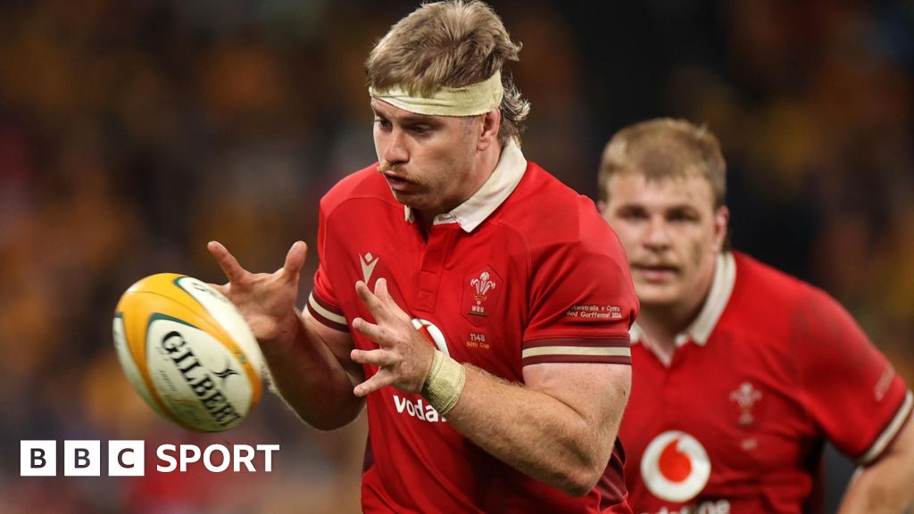 Aaron Wainwright: Wales number eight prepares for Dragons return - BBC ...