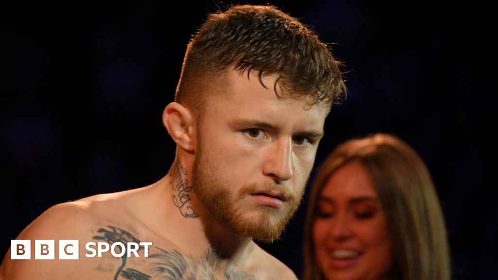 James Gallagher: MMA fighter speaks about mental health struggles - BBC ...