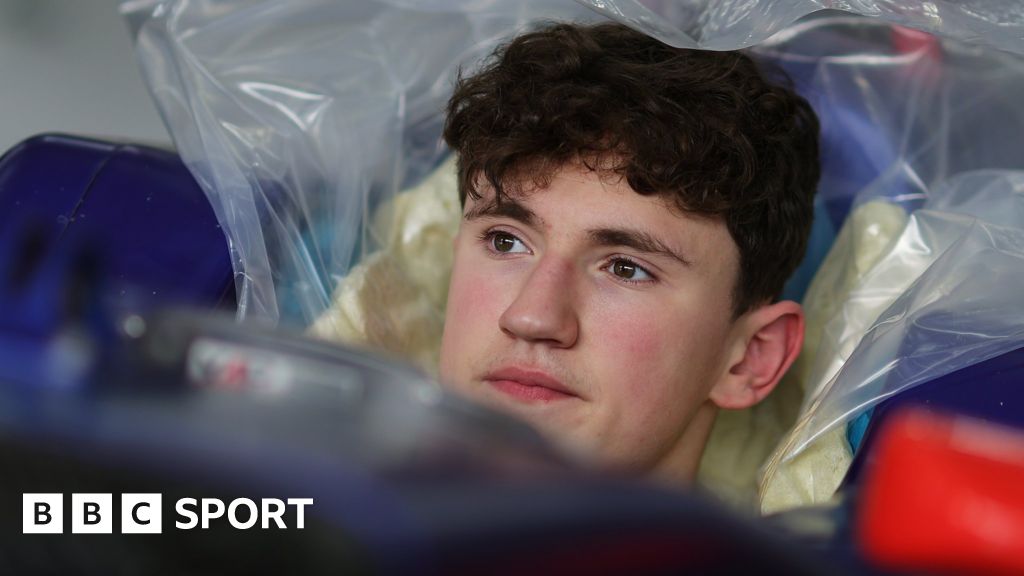 Alex Dunne: Irish driver joins F3 grid with MP Motorsport - BBC Sport