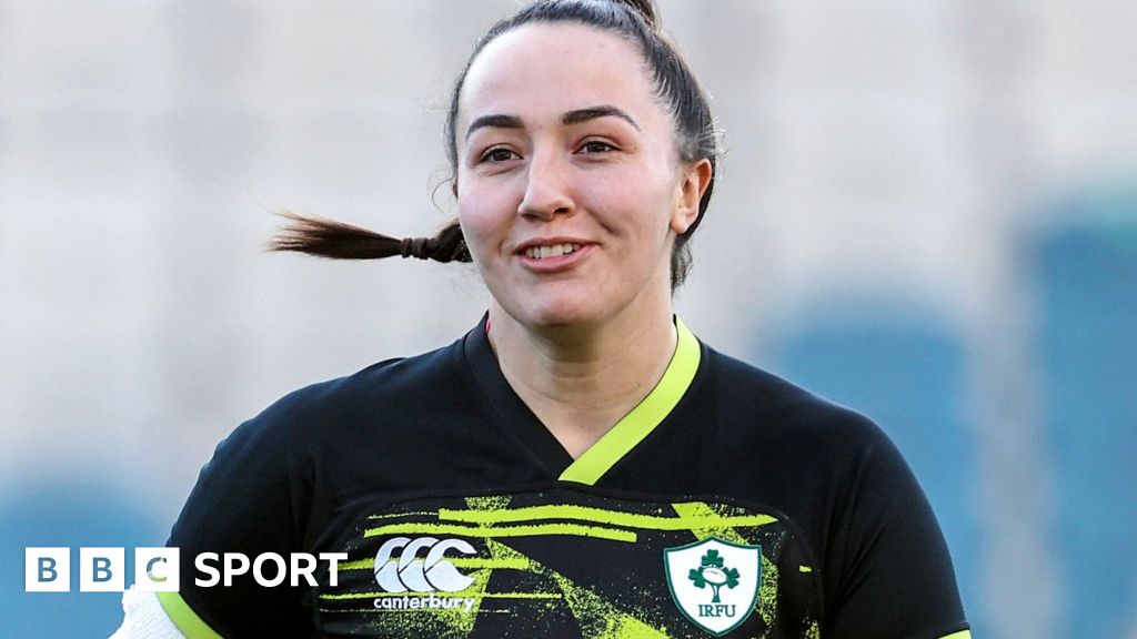 Nichola Fryday: Exeter bring in Ireland forward - BBC Sport