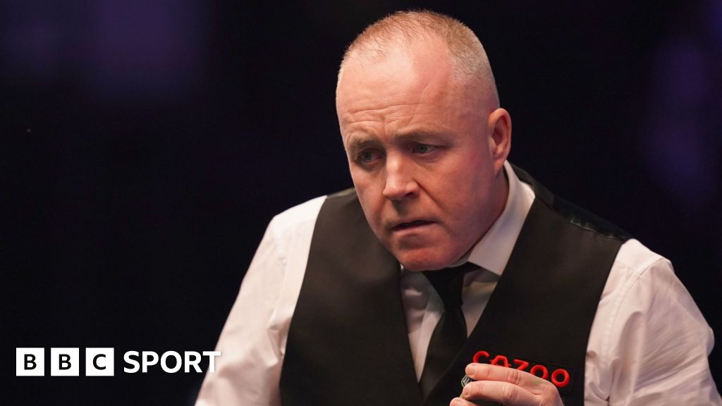 Masters 2022: John Higgins sweeps past Zhao Xintong to reach quarter ...