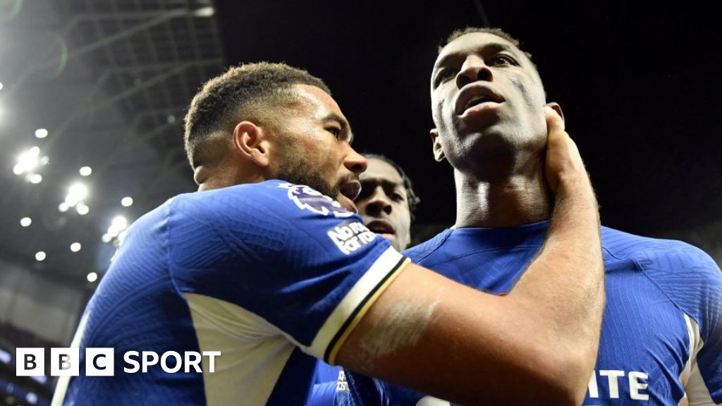Tottenham Hotspur 1-4 Chelsea: Nicolas Jackson scores hat-trick for ...