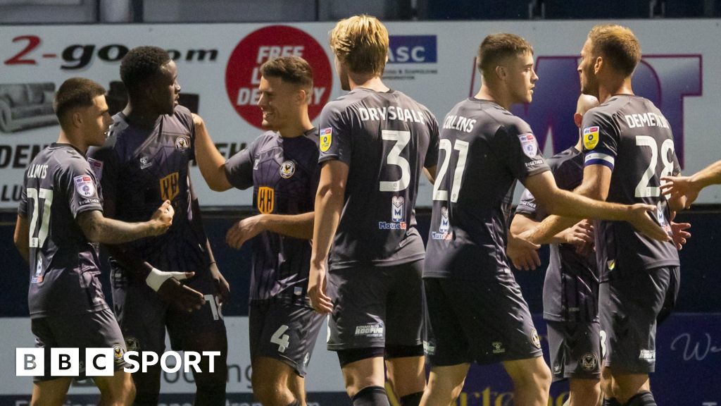 Luton Town 2-3 Newport County: Exiles come back to beat Hatters - BBC Sport