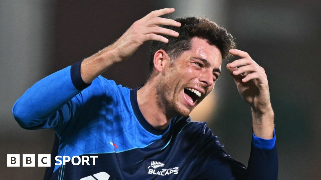 Mitchell Santner: Why 'under-rated' New Zealand spinner exemplifies his ...