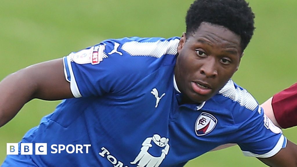 Ricky German: Crawley Town sign striker from non-league Hendon - BBC Sport