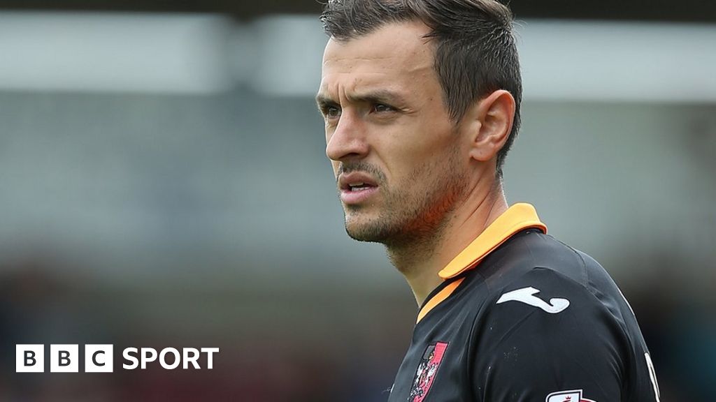 Alex Nicholls: Exeter City squad 'working hard' to halt slump in form ...