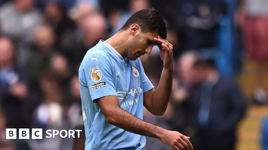 Man City: Rodri very rarely loses his head - Murphy on Match of the Day ...